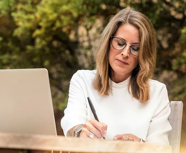 Home | Christine Schoenwald Writer